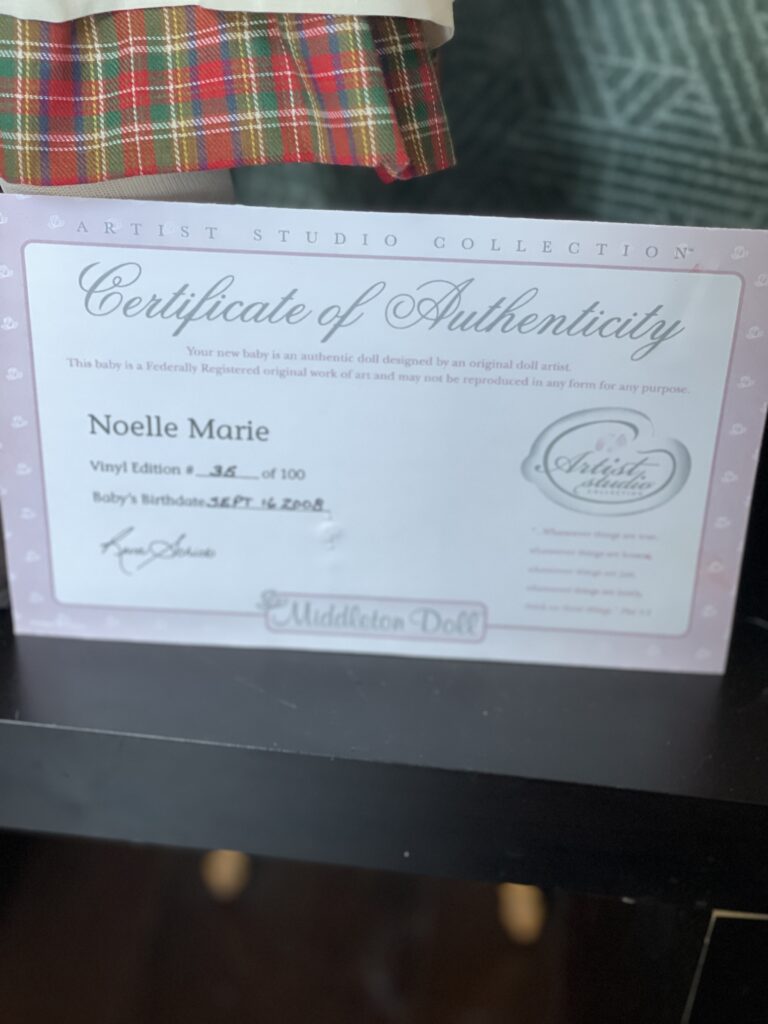 Noelle Marie #35/100 Reva Schick, 2008 | Suzon's Corner